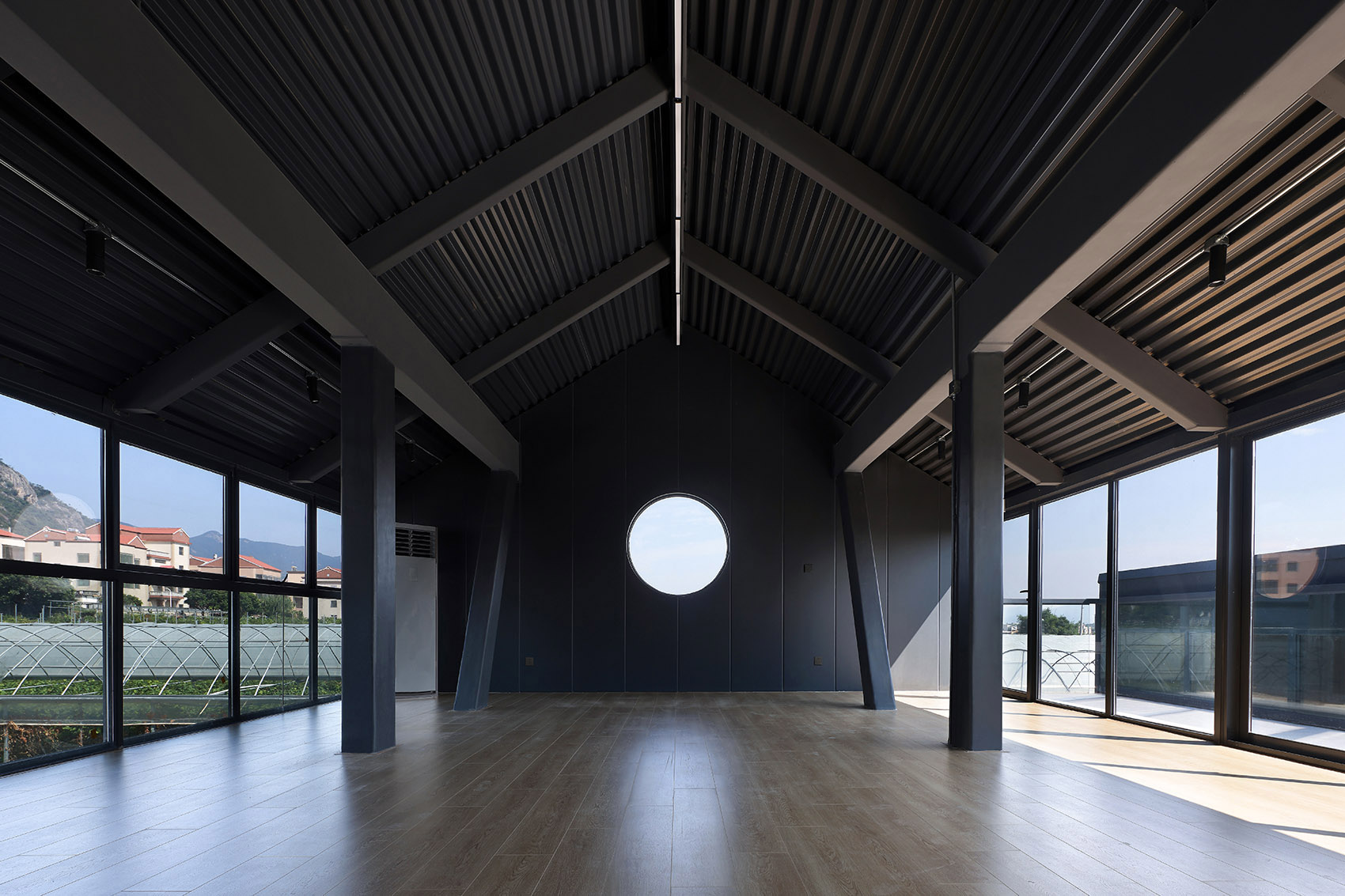 Renovation of Sanxiushan Zhiqing Houses by Yu Architects and SRCDC - 谷德设计网