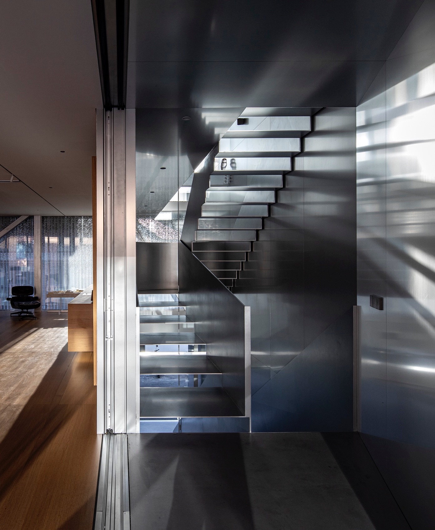 TAOA Reimagines an Old Industrial Building at 798 Art District into Its ...