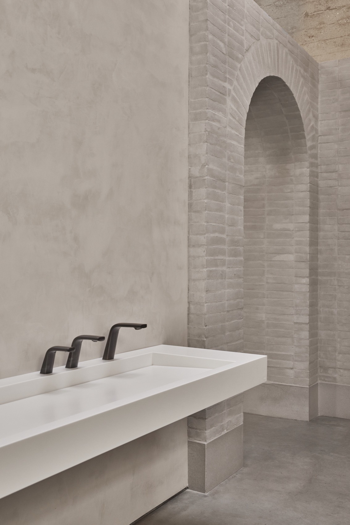 The Splash Lab LA Showroom by McLaren Excell - 谷德设计网