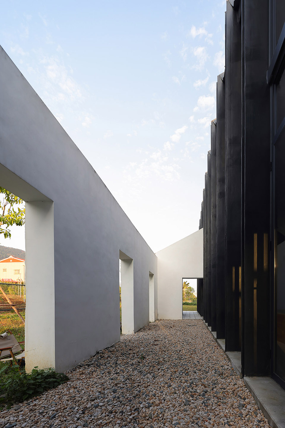 Renovation of Sanxiushan Zhiqing Houses by Yu Architects and SRCDC - 谷德设计网