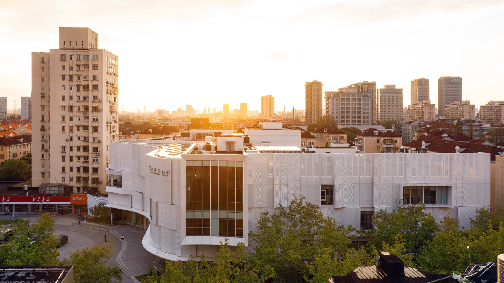 Shanghai Baoshan Cultural Center Refurbishing Project by SHUISHI - 谷德设计网
