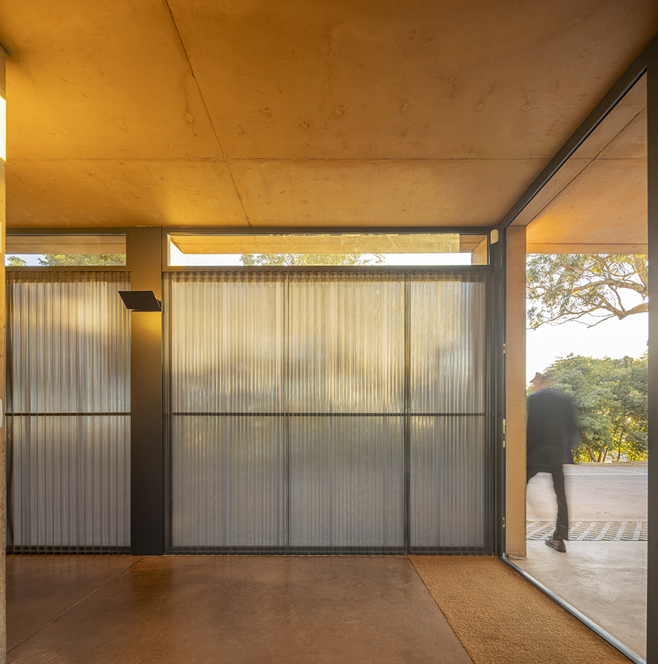 University Stadium of Porto by CREA architects - 谷德设计网