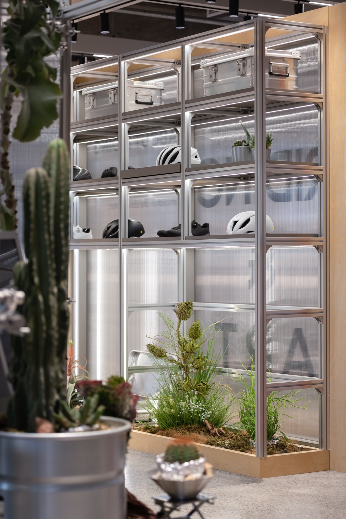 OOTB Outfit of the Bike by SONO STUDIO - 谷德设计网