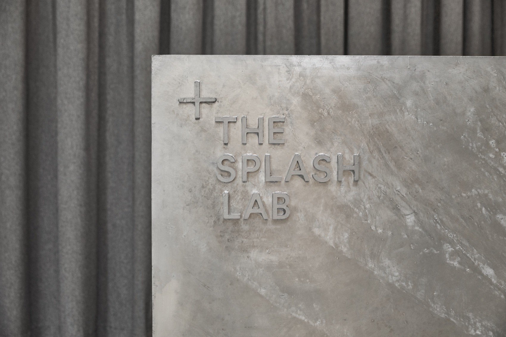 The Splash Lab LA Showroom by McLaren Excell - 谷德设计网