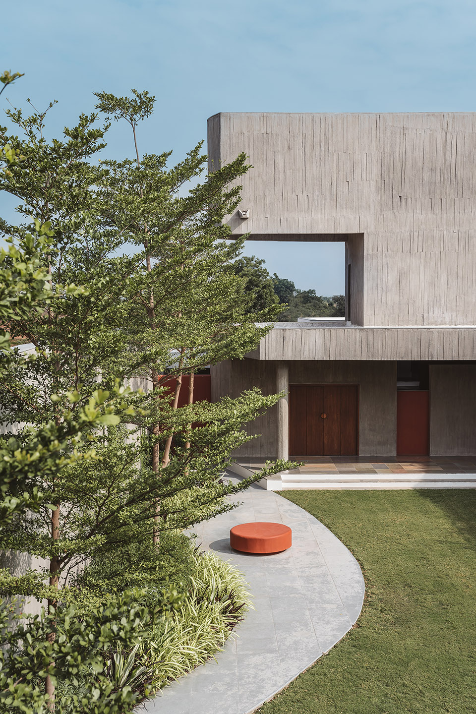 Enclosure by Design ni Dukaan - 谷德设计网