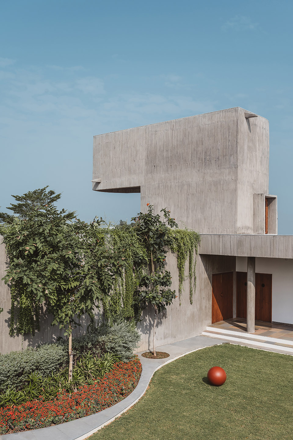 Enclosure by Design ni Dukaan - 谷德设计网