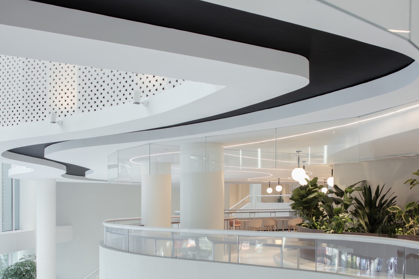 Shanghai Baoshan Cultural Center Refurbishing Project by SHUISHI - 谷德设计网