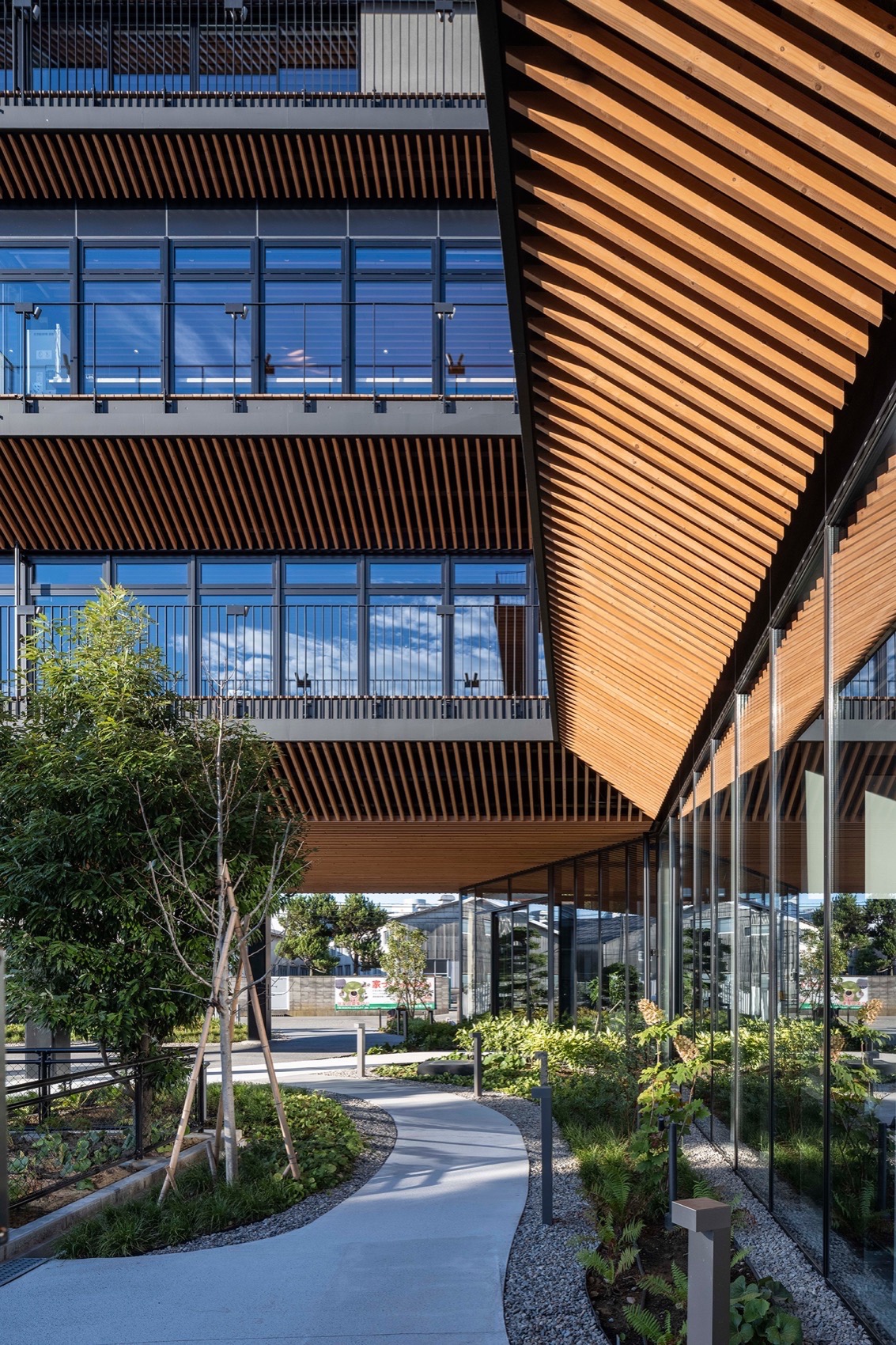 Juzen Chemical Corporation Head Office Building by KEY OPERATION INC ...