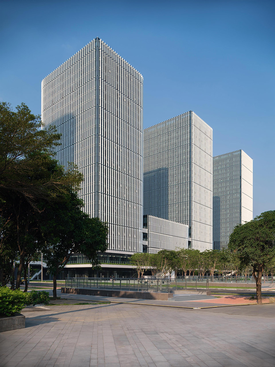 Midea Headquarters Phase II by Tongji Architects Co., Ltd. Shenzhen - 谷德设计网