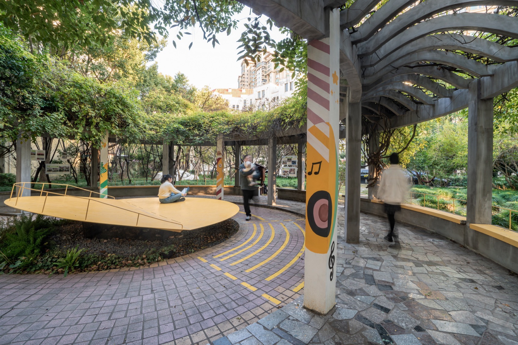 THE STAGE: Shanghai Luoshan Huayuan Community Micro-Renewal by Studio RE+N - 谷德设计网