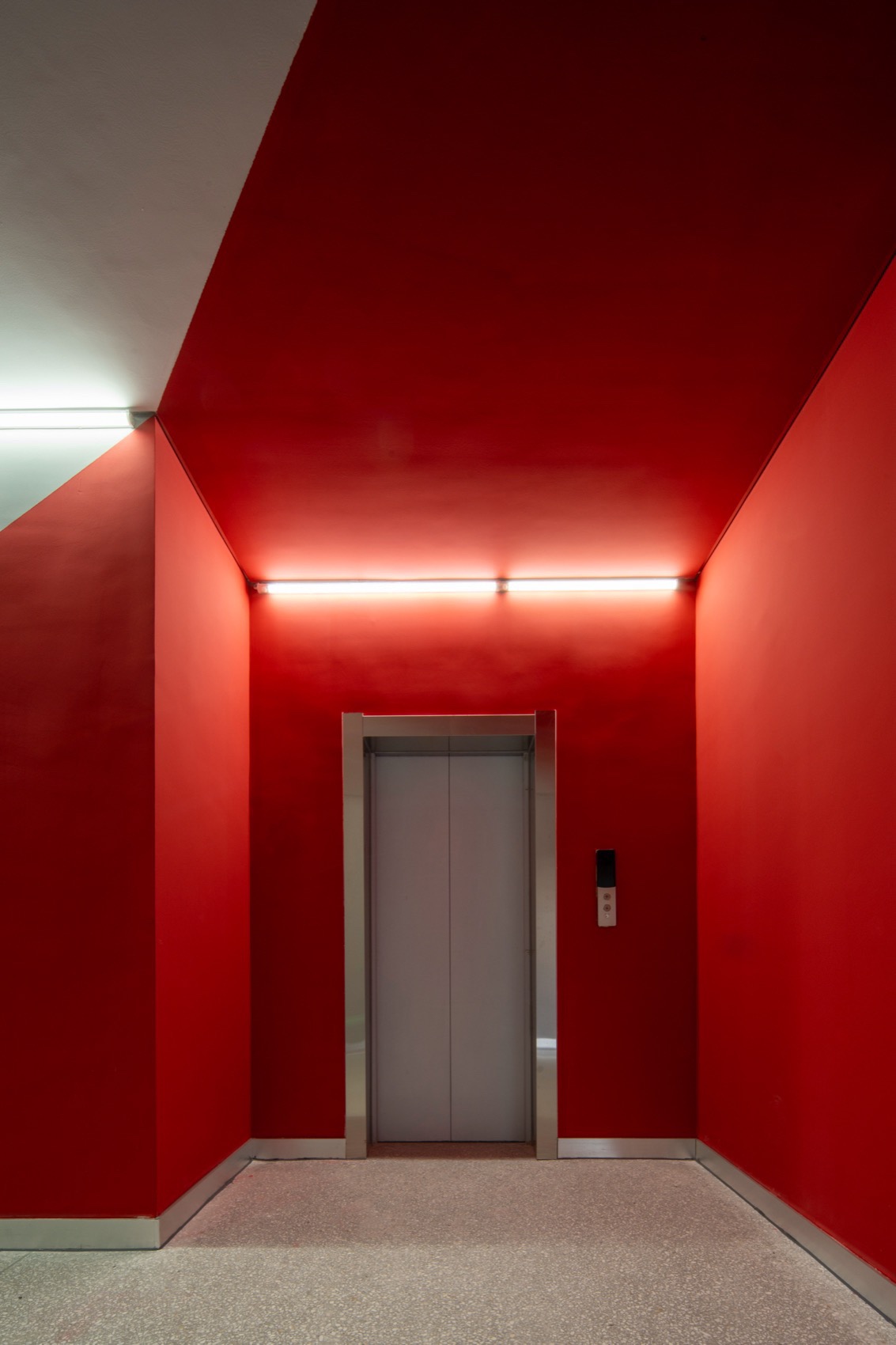 New Urban Combat Fire Station by DAIKOSHA Architecture and Environment ...