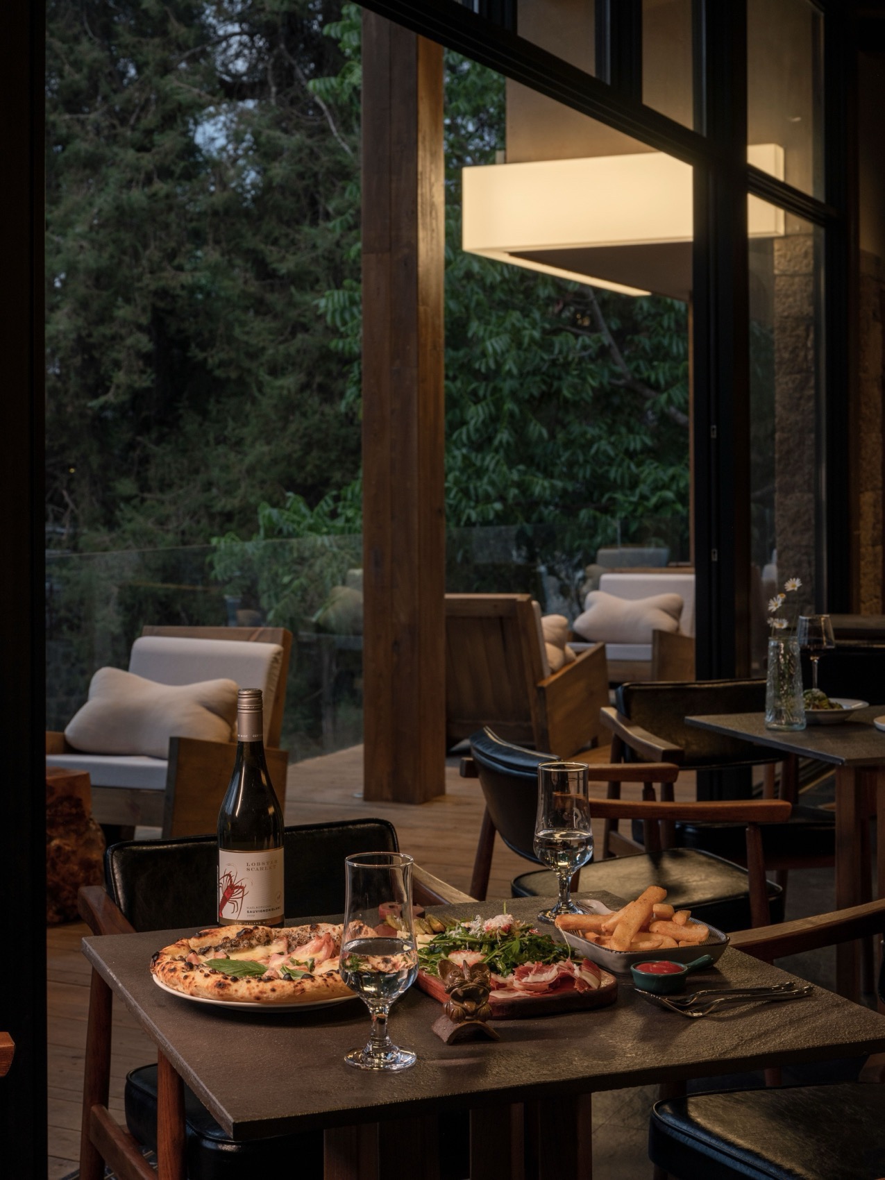 The Deep Green Hostel by Utien Architecture - 谷德设计网