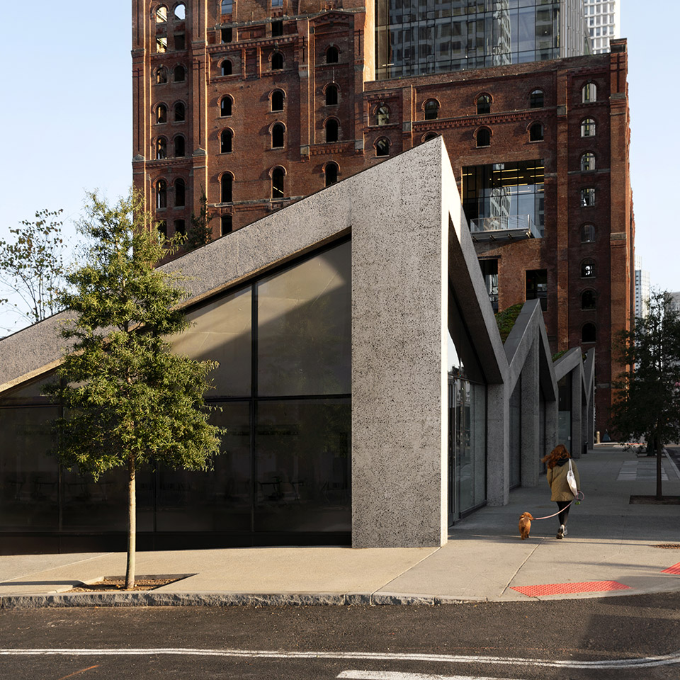 Domino Square by Studio Cadena - 谷德设计网