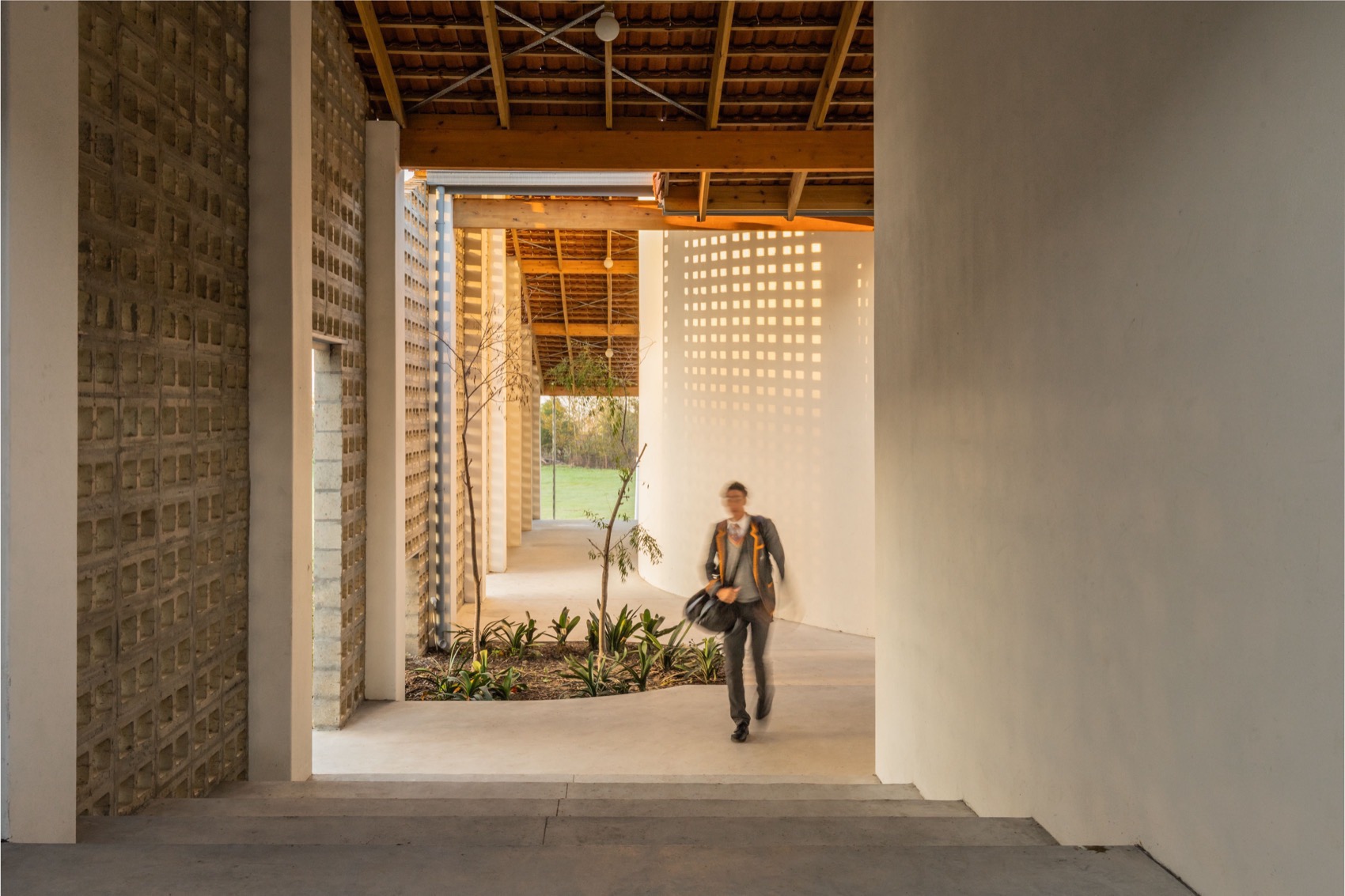 Calling Academy by SALT architects - 谷德设计网