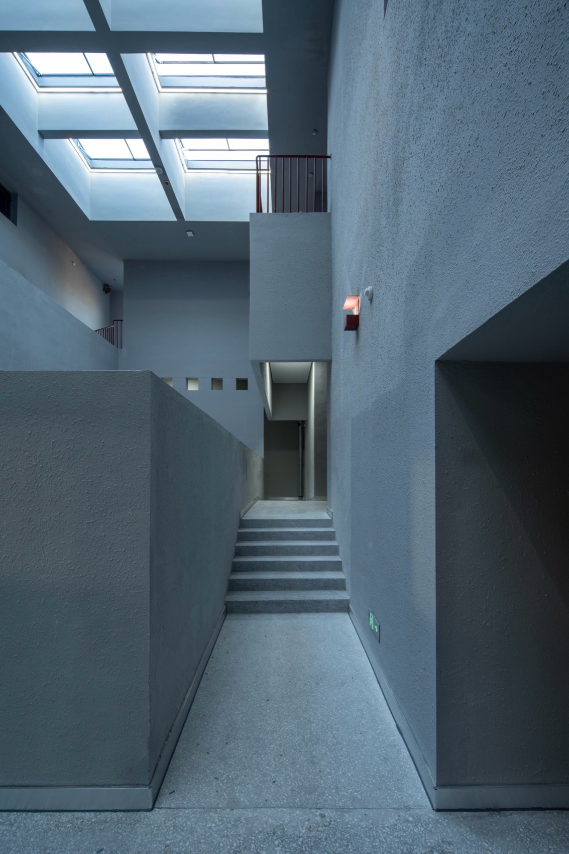 New Urban Combat Fire Station by DAIKOSHA Architecture and Environment ...