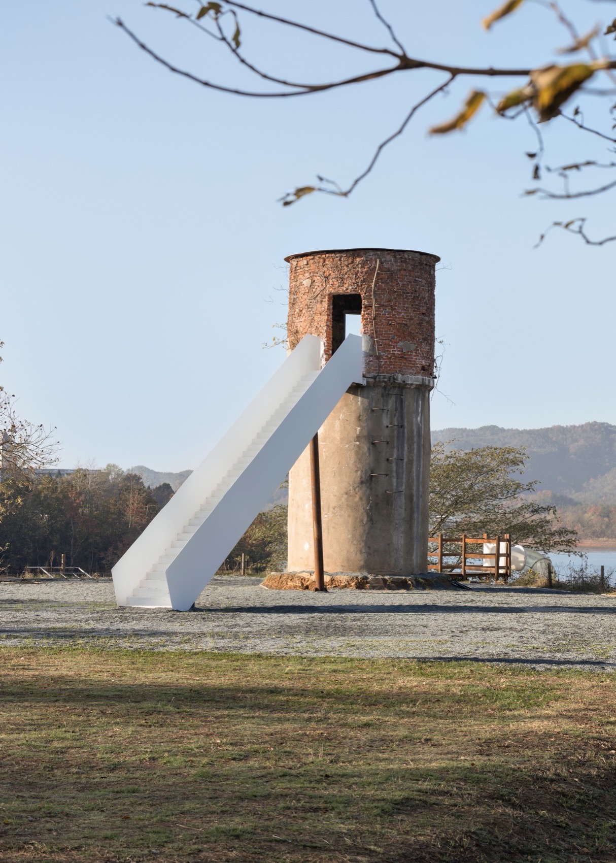 SATORI Sunset Water Tower by UAO Design - 谷德设计网
