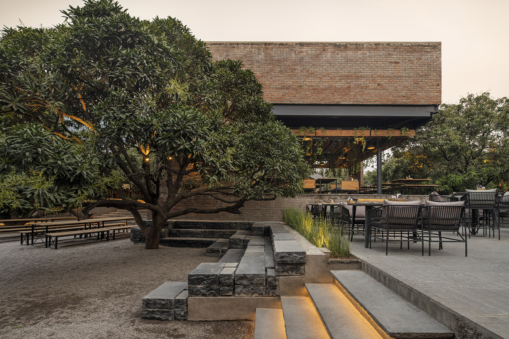 Zero 40 Brewery by 23 Degrees Design Shift - 谷德设计网