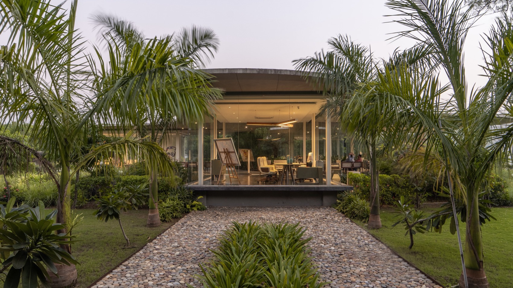 Amoeba by Hiren Patel Architects - 谷德设计网