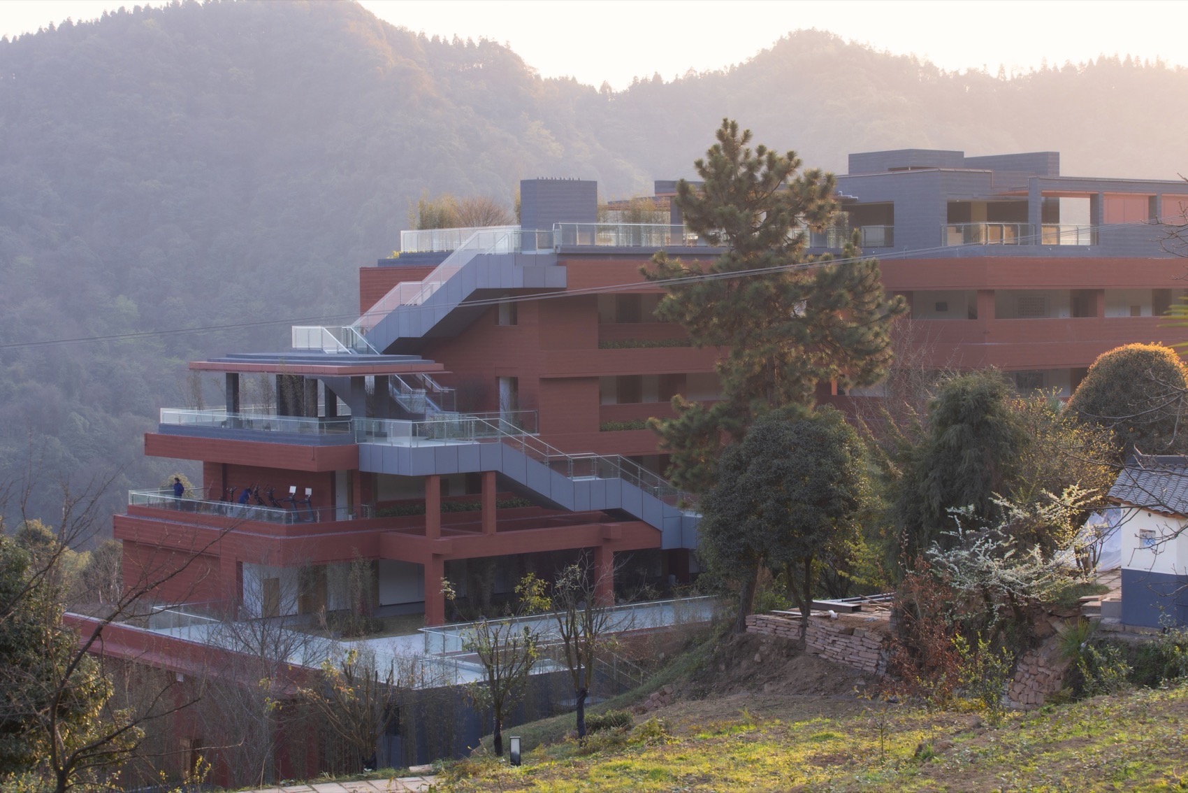 Danling Lao’e Mountain Resort, China by epos architecture - 谷德设计网