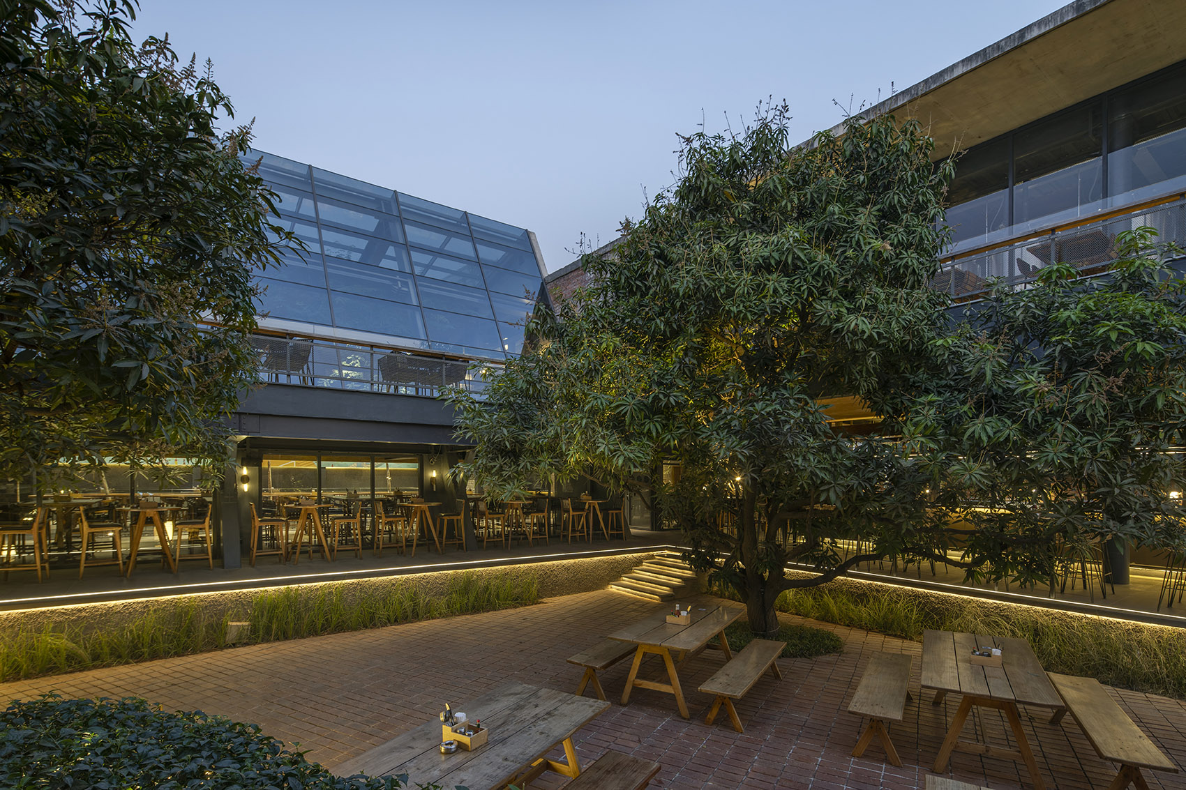 Zero 40 Brewery by 23 Degrees Design Shift - 谷德设计网