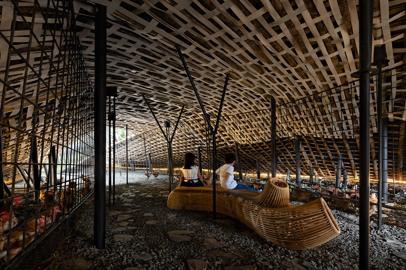 Chicken Hero pavilion by RAD+ar - 谷德设计网