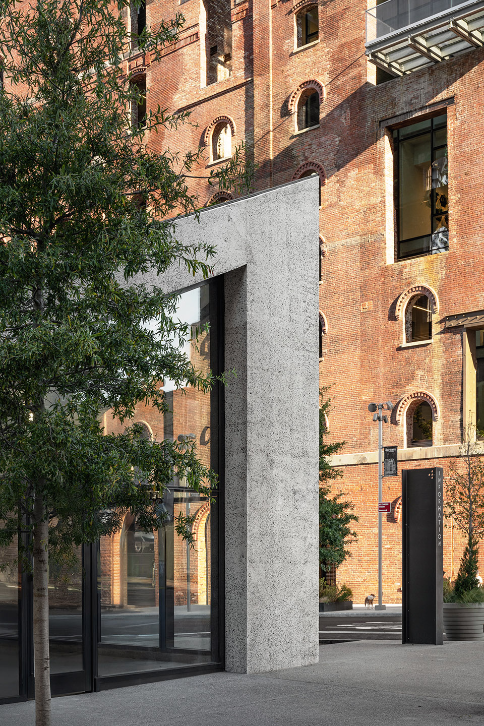 Domino Square by Studio Cadena - 谷德设计网