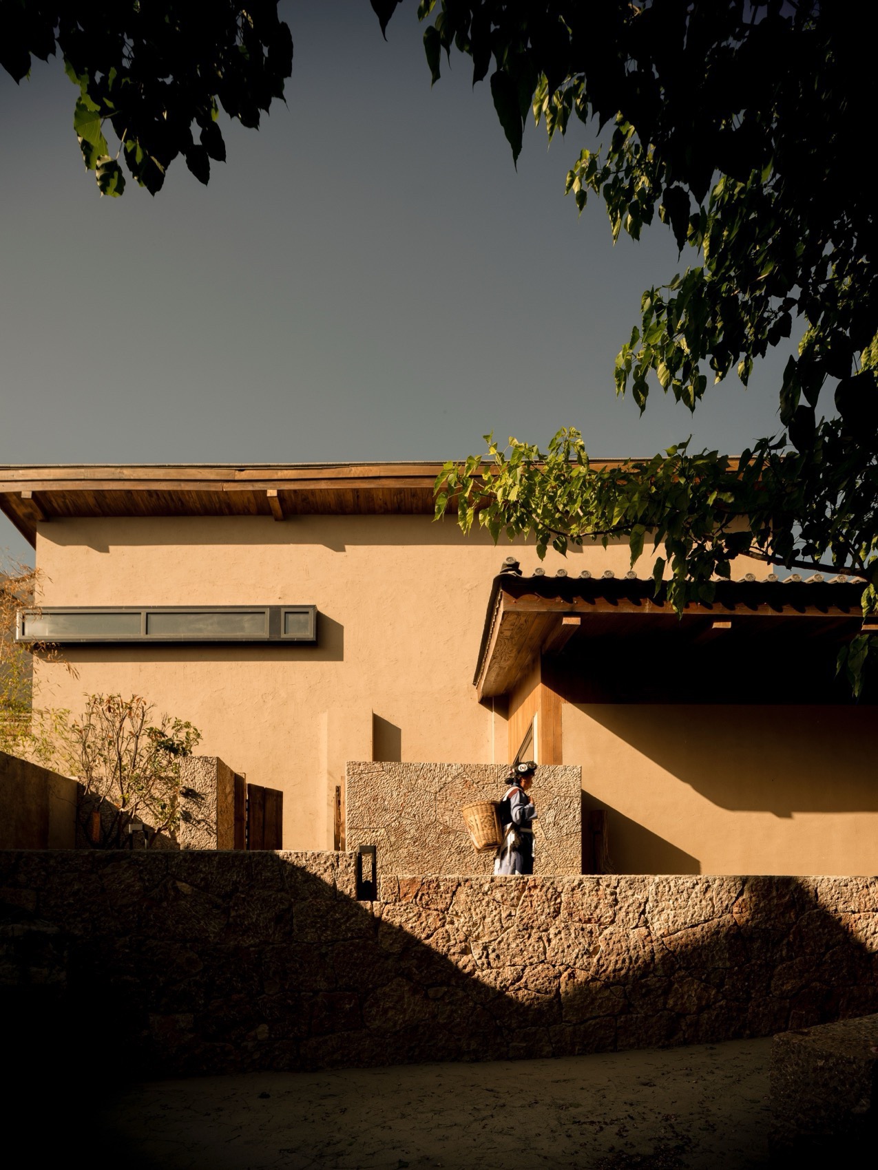 The Deep Green Hostel by Utien Architecture - 谷德设计网