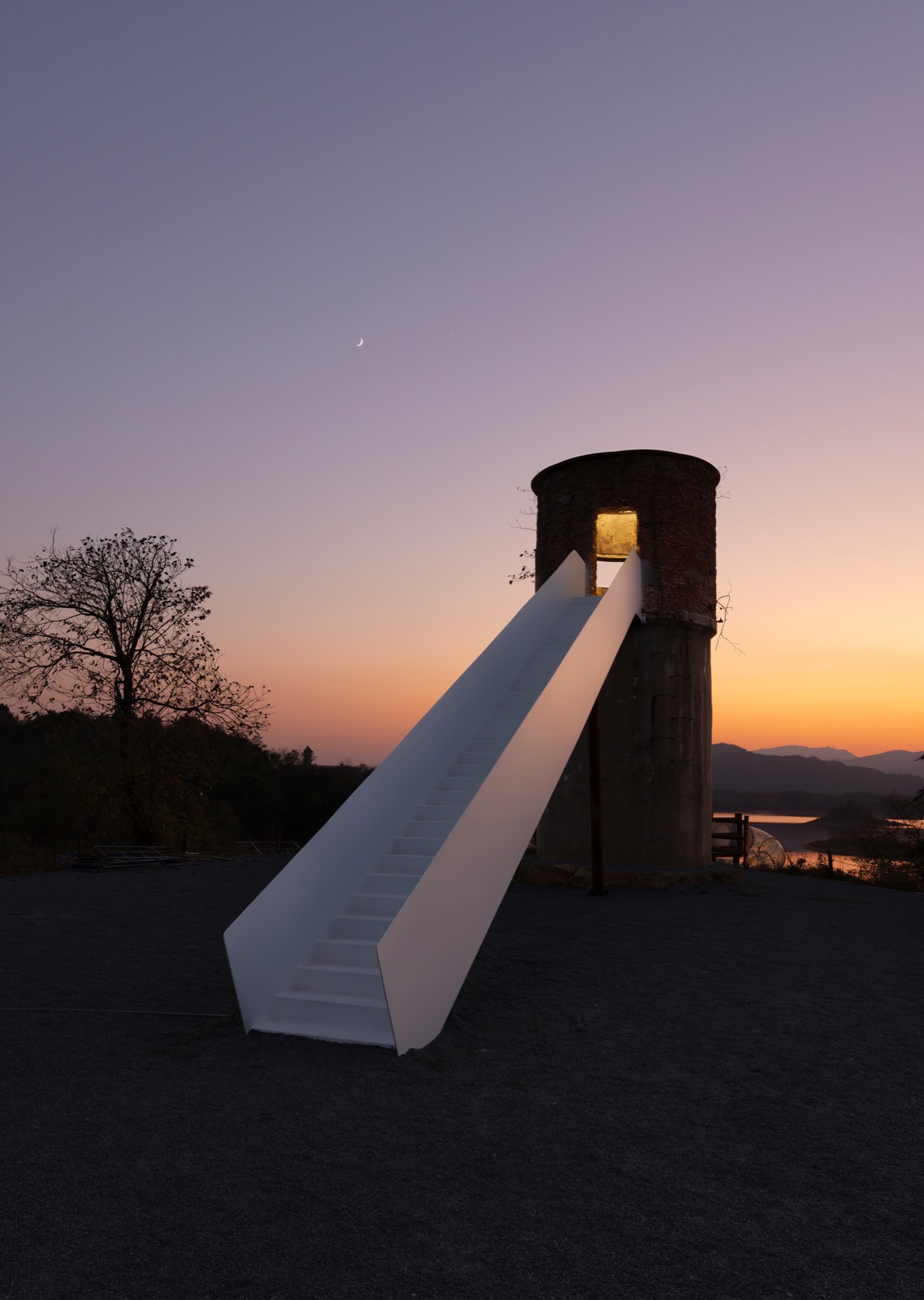 SATORI Sunset Water Tower by UAO Design - 谷德设计网