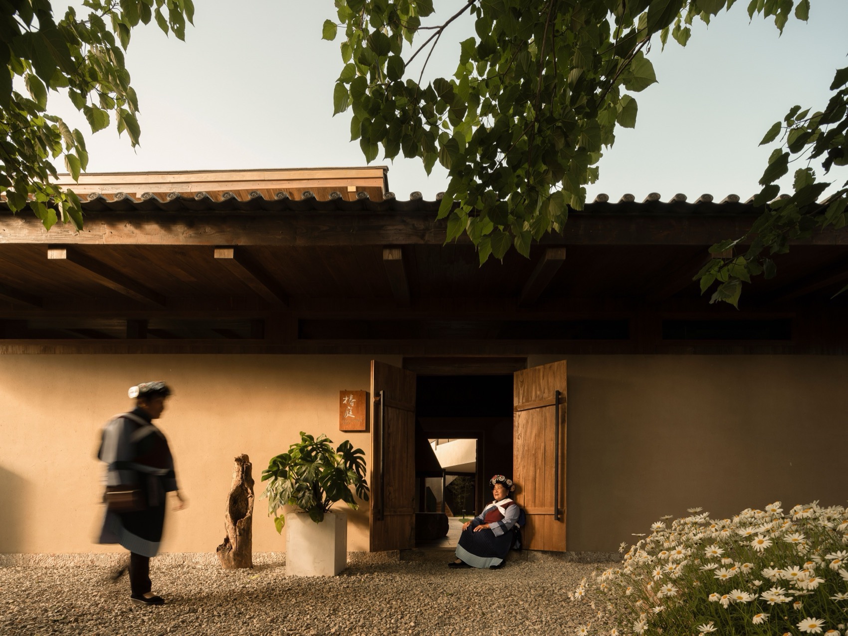 The Deep Green Hostel by Utien Architecture - 谷德设计网