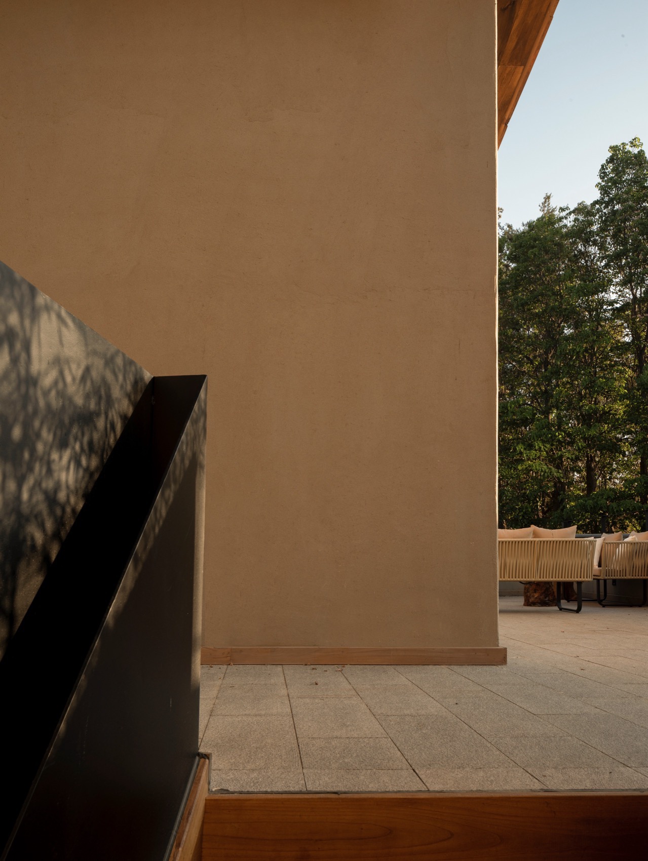 The Deep Green Hostel by Utien Architecture - 谷德设计网