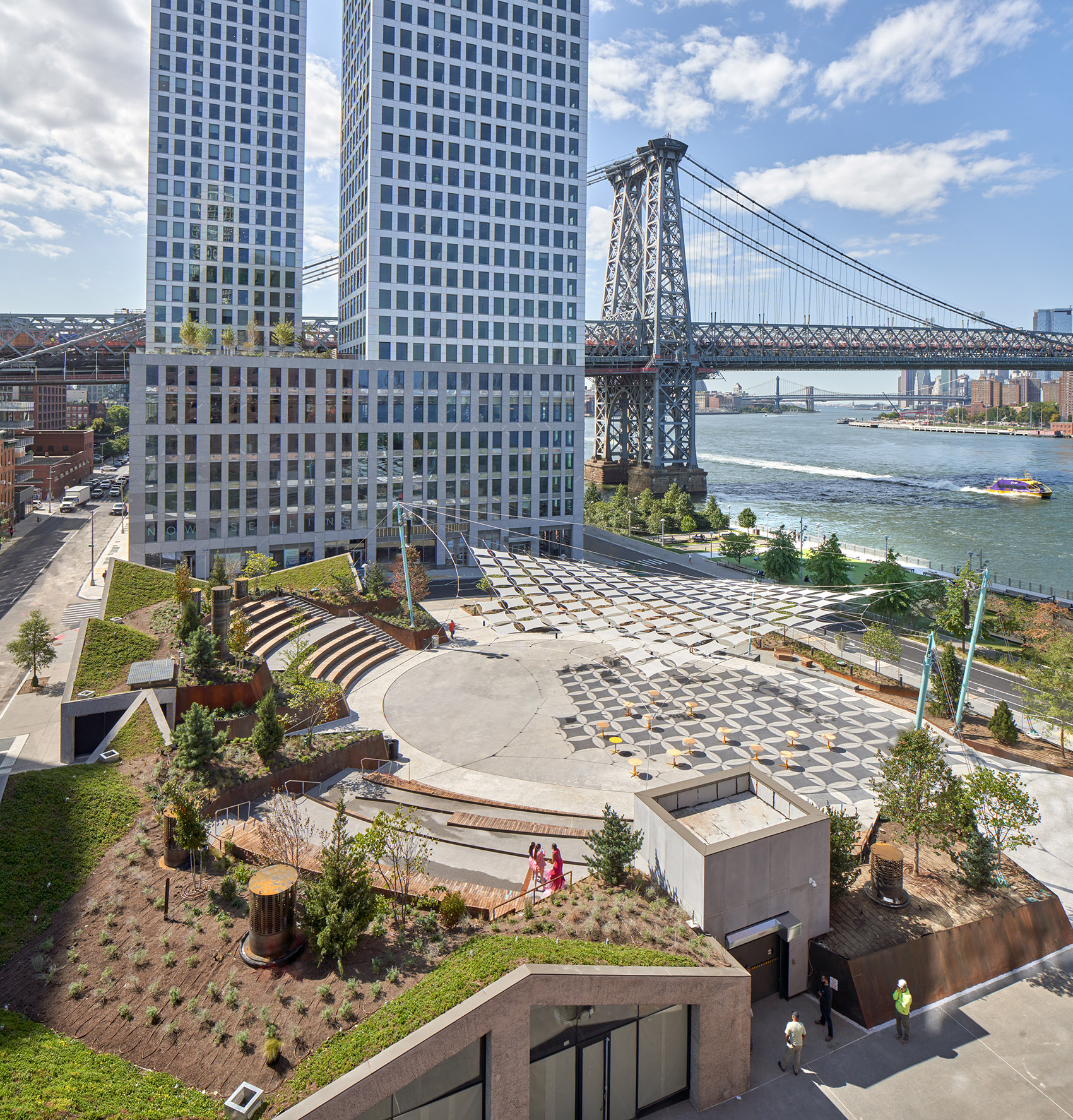 Domino Square by Studio Cadena - 谷德设计网