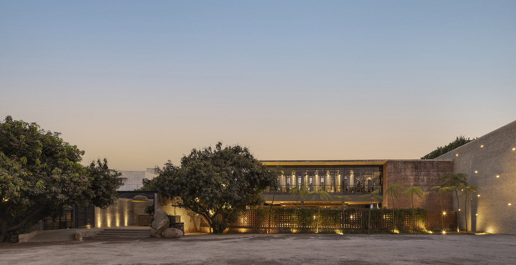 Zero 40 Brewery by 23 Degrees Design Shift - 谷德设计网