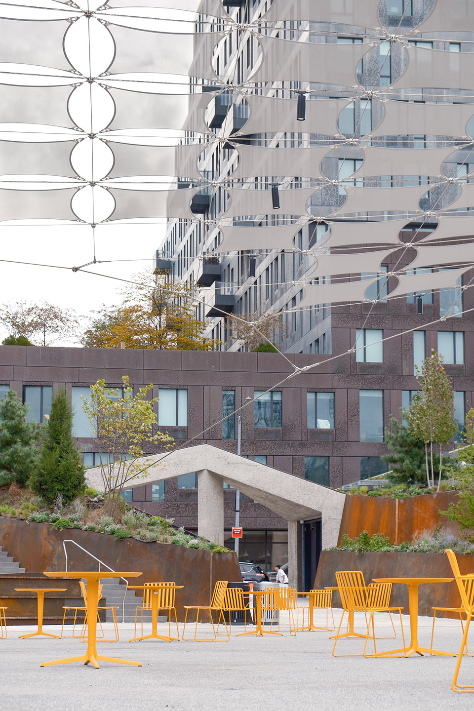 Domino Square by Studio Cadena - 谷德设计网