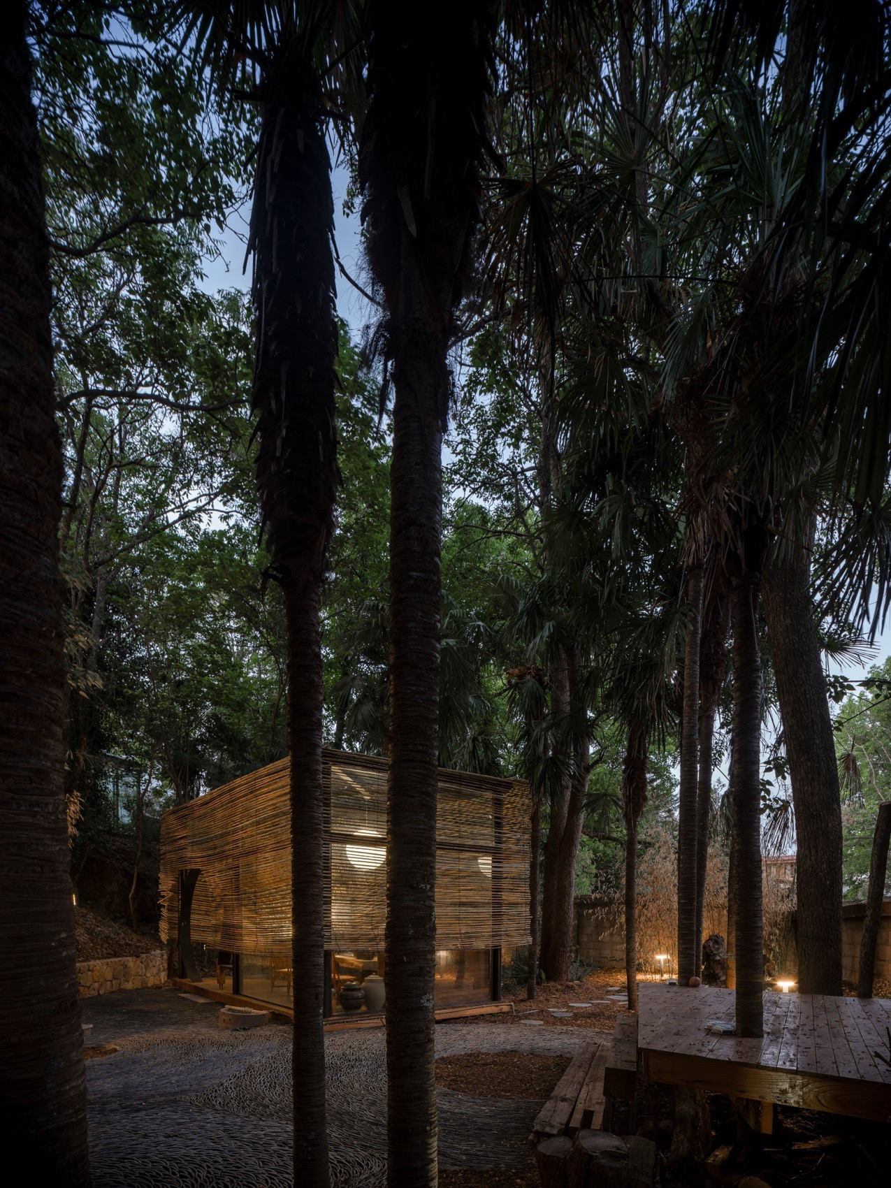 The Deep Green Hostel by Utien Architecture - 谷德设计网