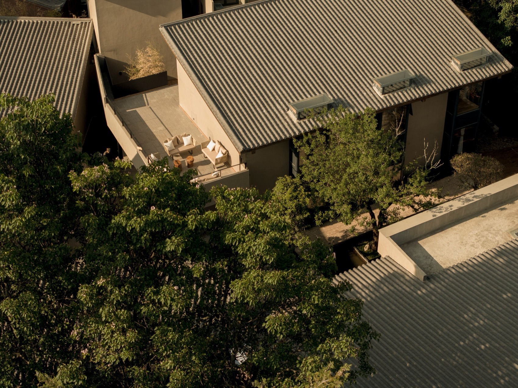 The Deep Green Hostel by Utien Architecture - 谷德设计网