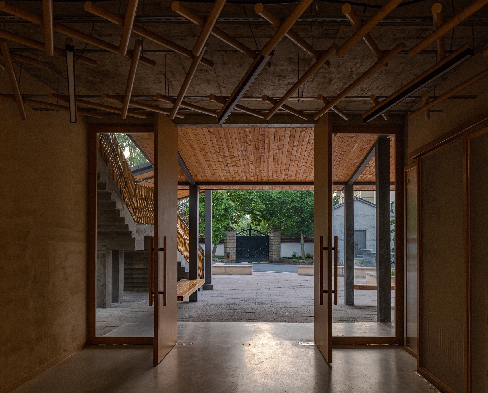 Qingshan Art Village Cultural Hall by MOMENTUM Architects - 谷德设计网