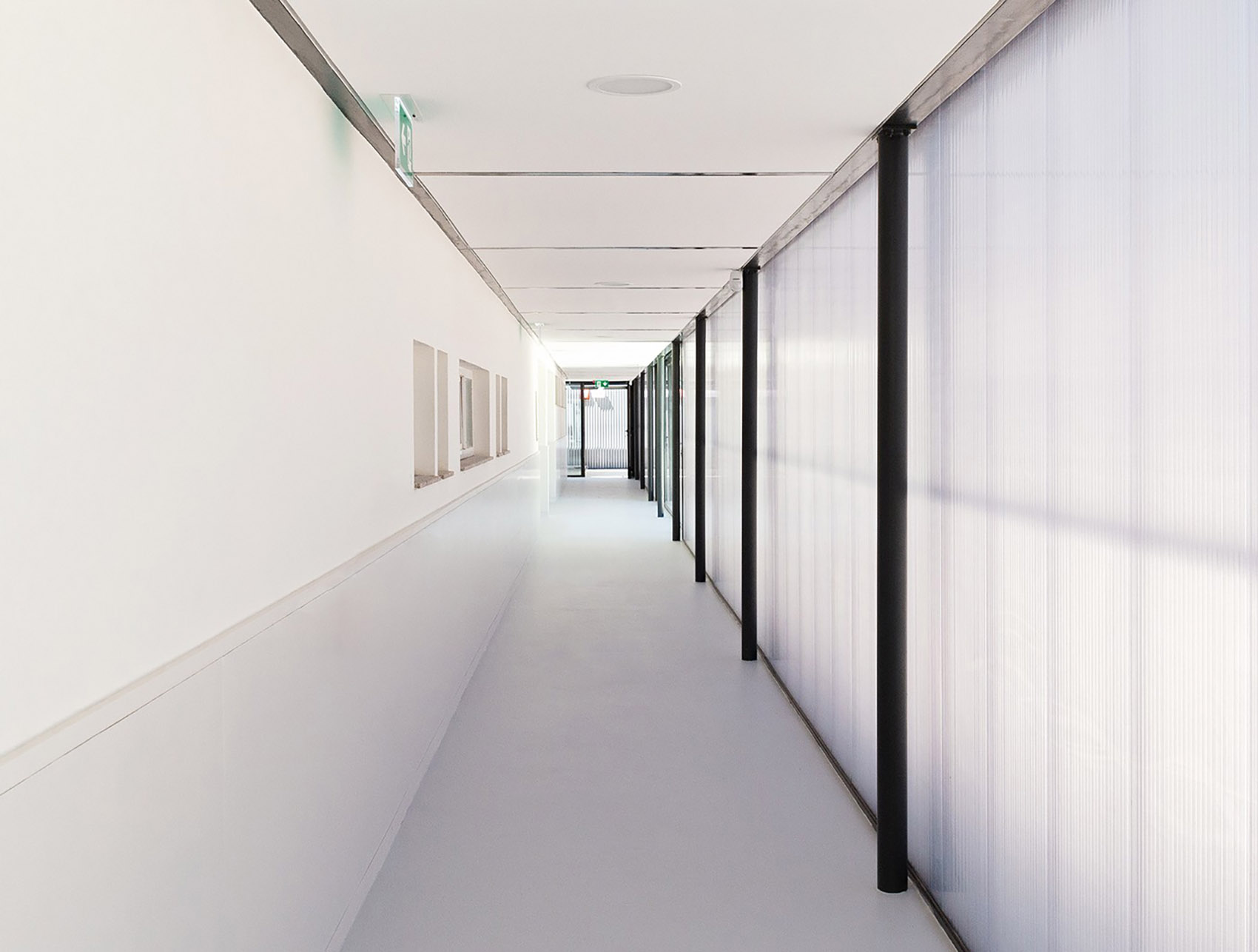 Correios School by CREA Architects - 谷德设计网