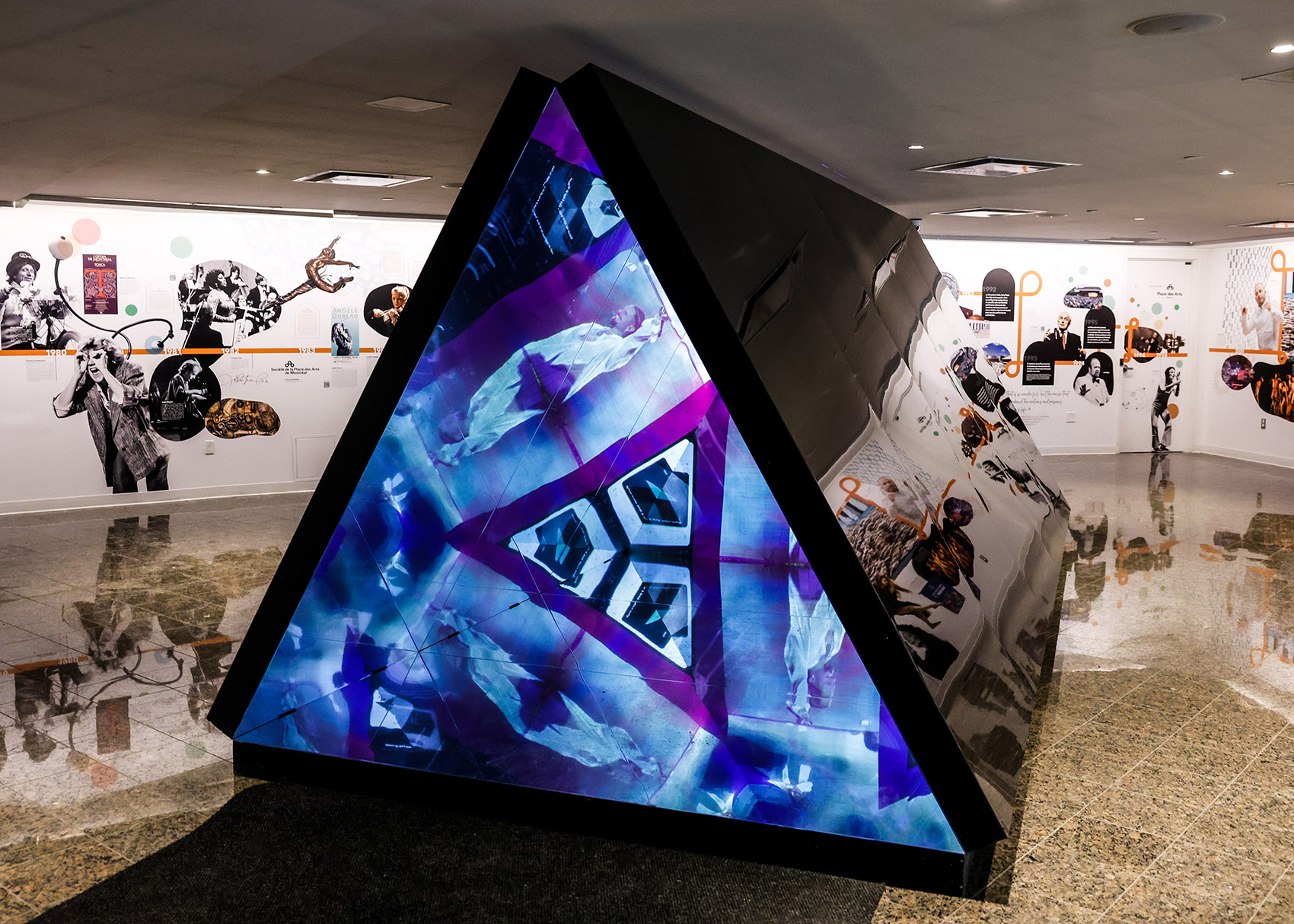 LUMINO: 30 Luminous Works by Quartier des Spectacles - 谷德设计网