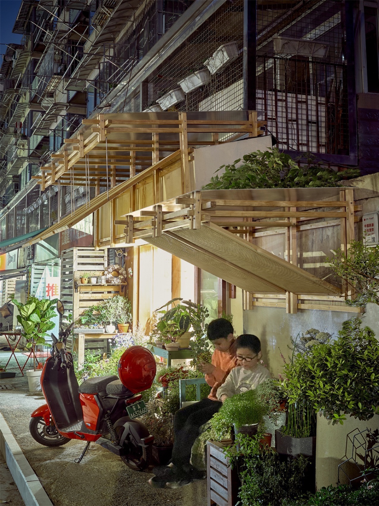 Li Eaves – The storefront renewral design for a flower and plants shop ...