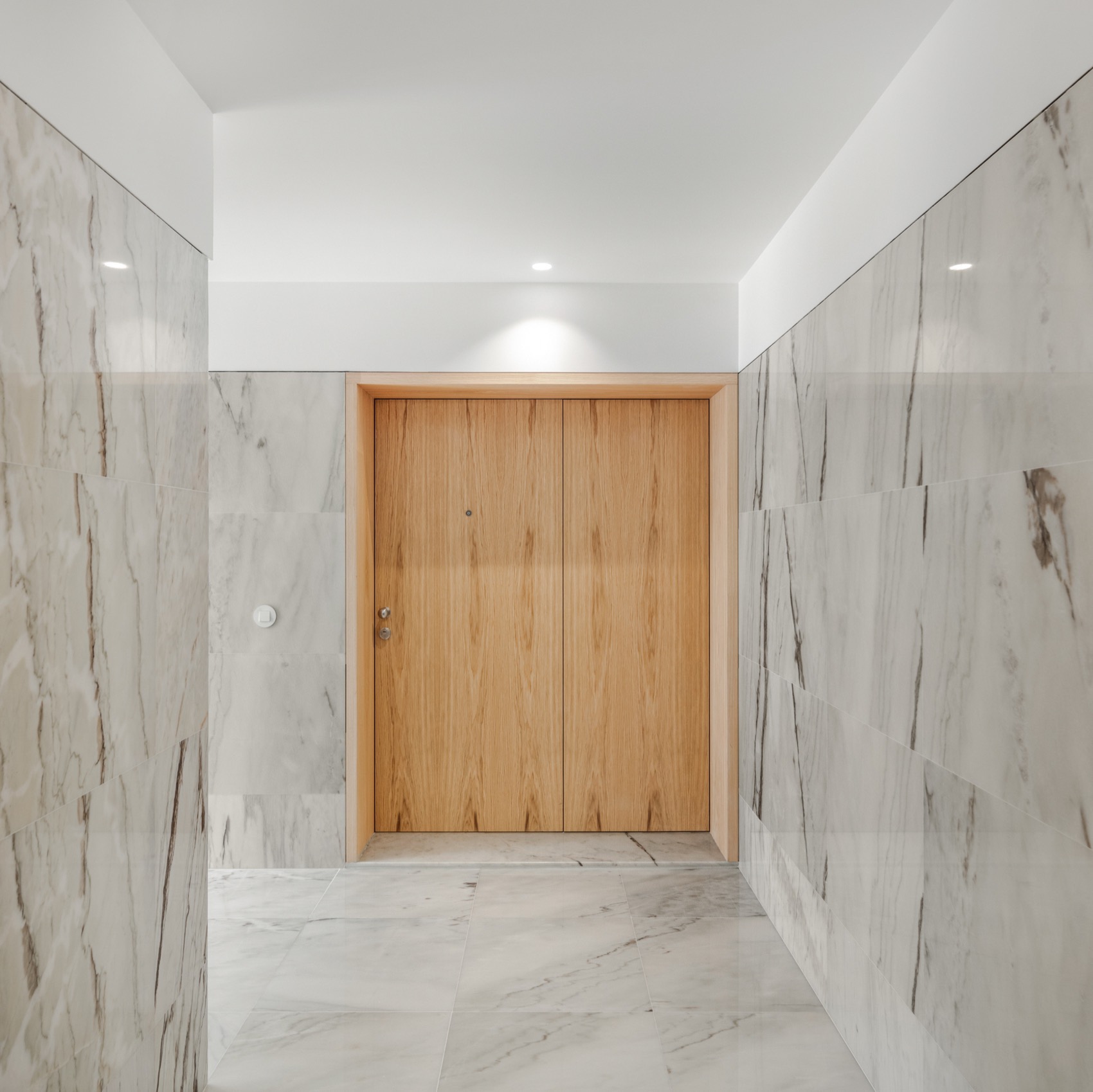 AURORA 10 BULDING by Tiago do Vale Architects - 谷德设计网