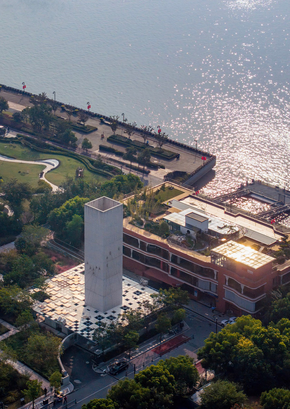 Wind Tower & Garden & Restroom in Yangpu Riverside Public Space ...