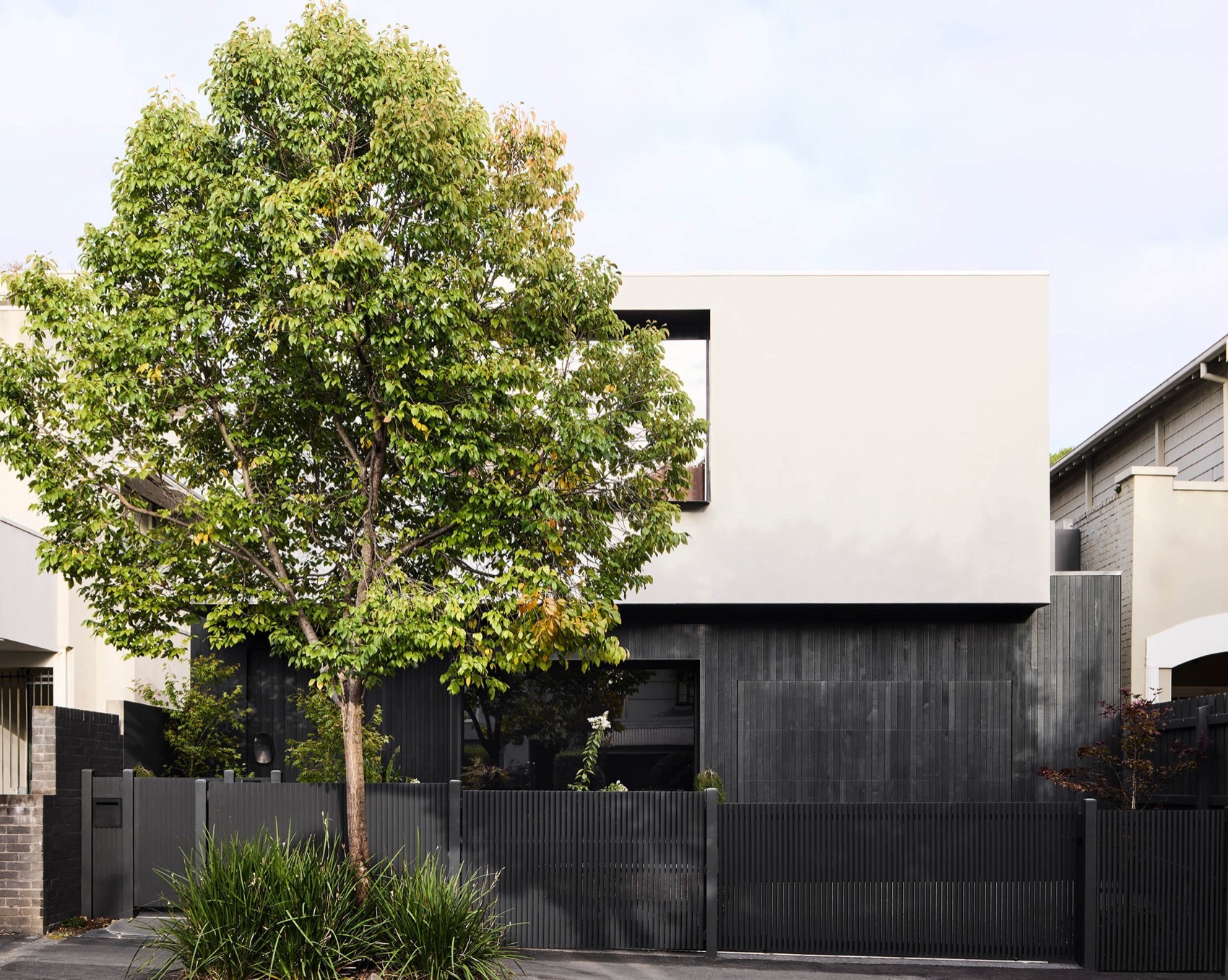 Hotel House by Splinter Society Architecture - 谷德设计网