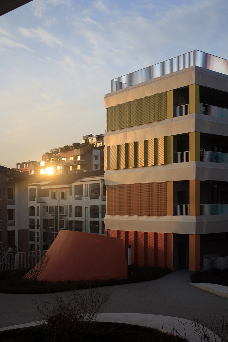 Mianyang Science and Technology City New District Yingcai Primary ...