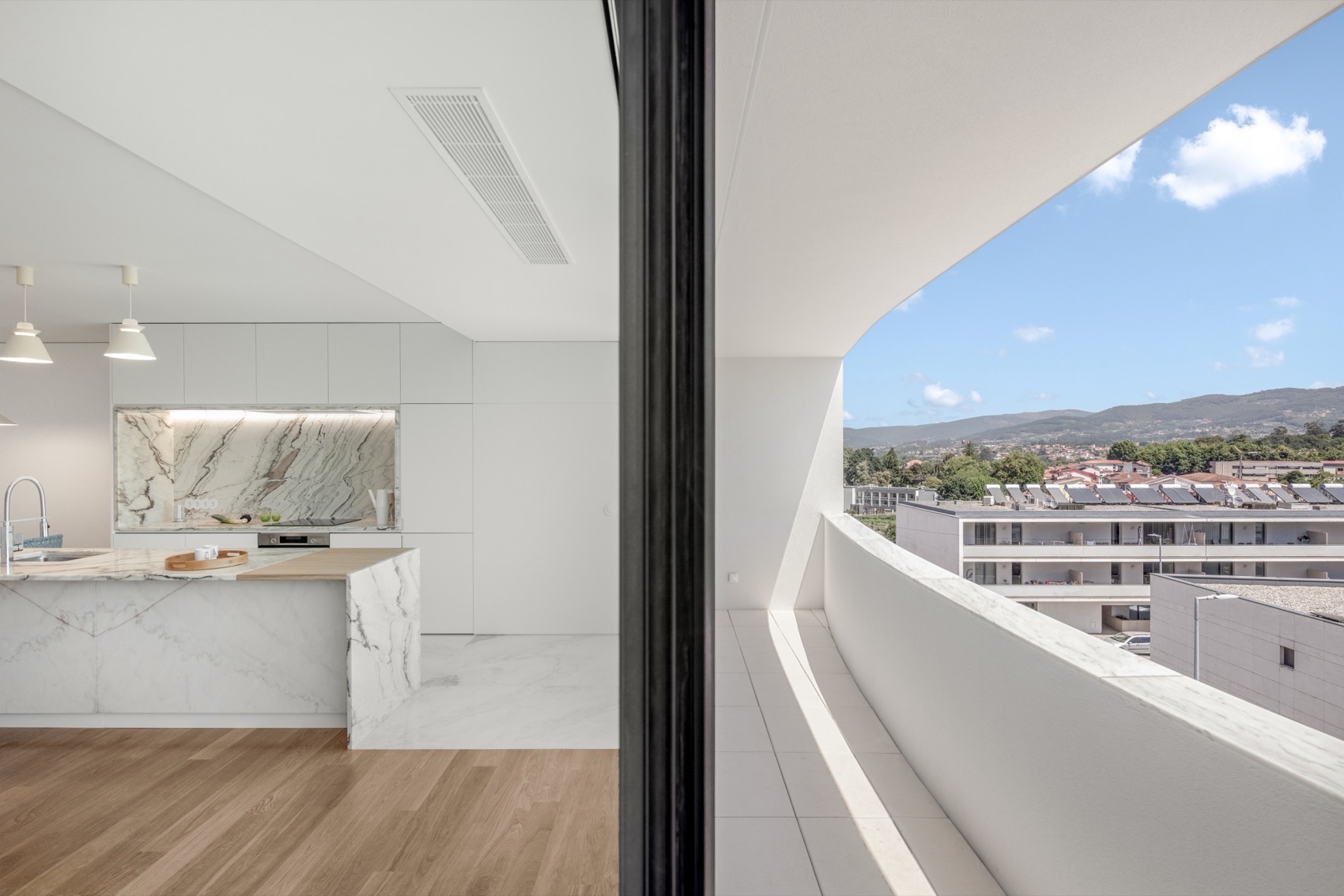 AURORA 10 BULDING by Tiago do Vale Architects - 谷德设计网