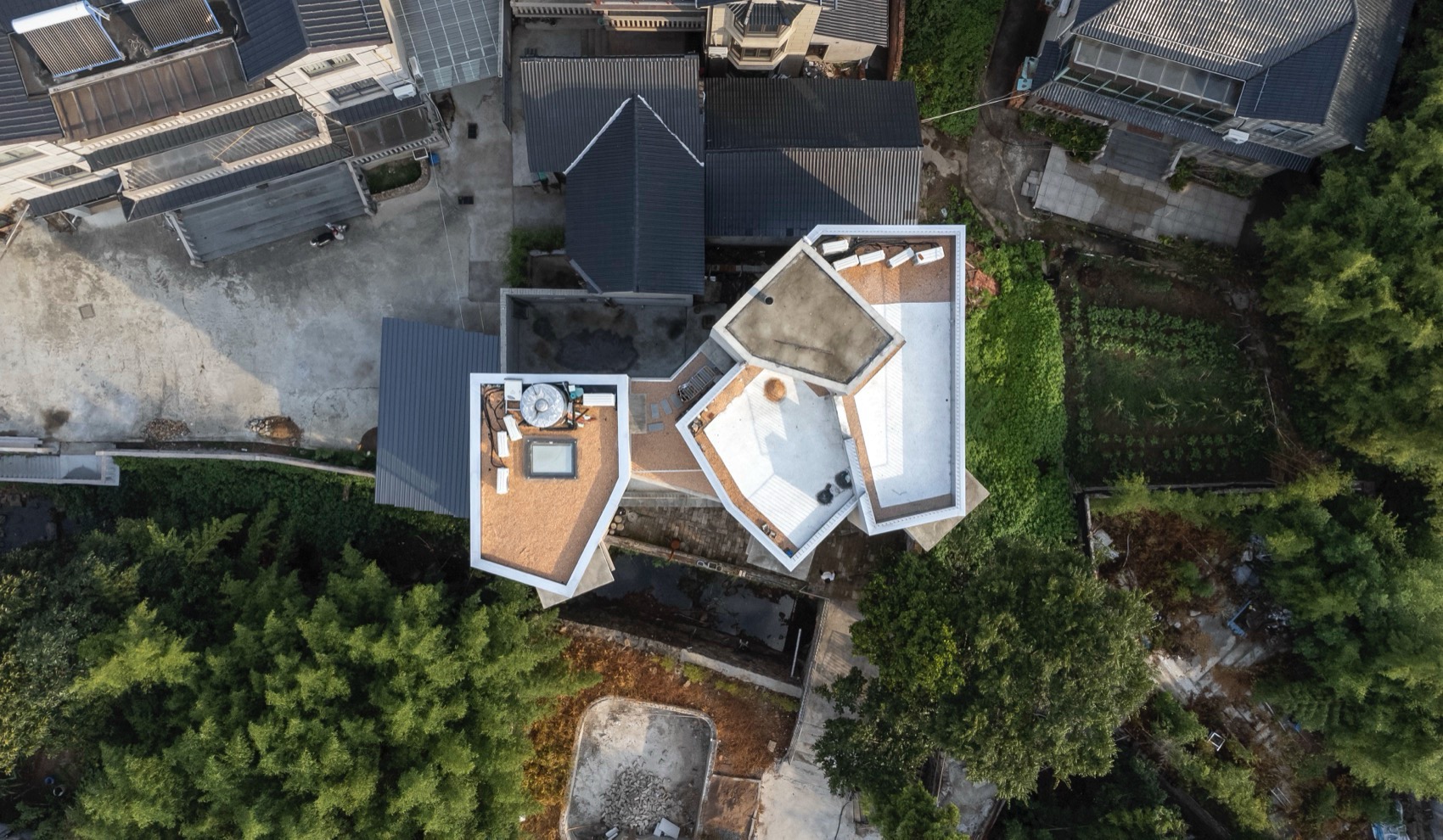 Zheng House by far workshop - 谷德设计网