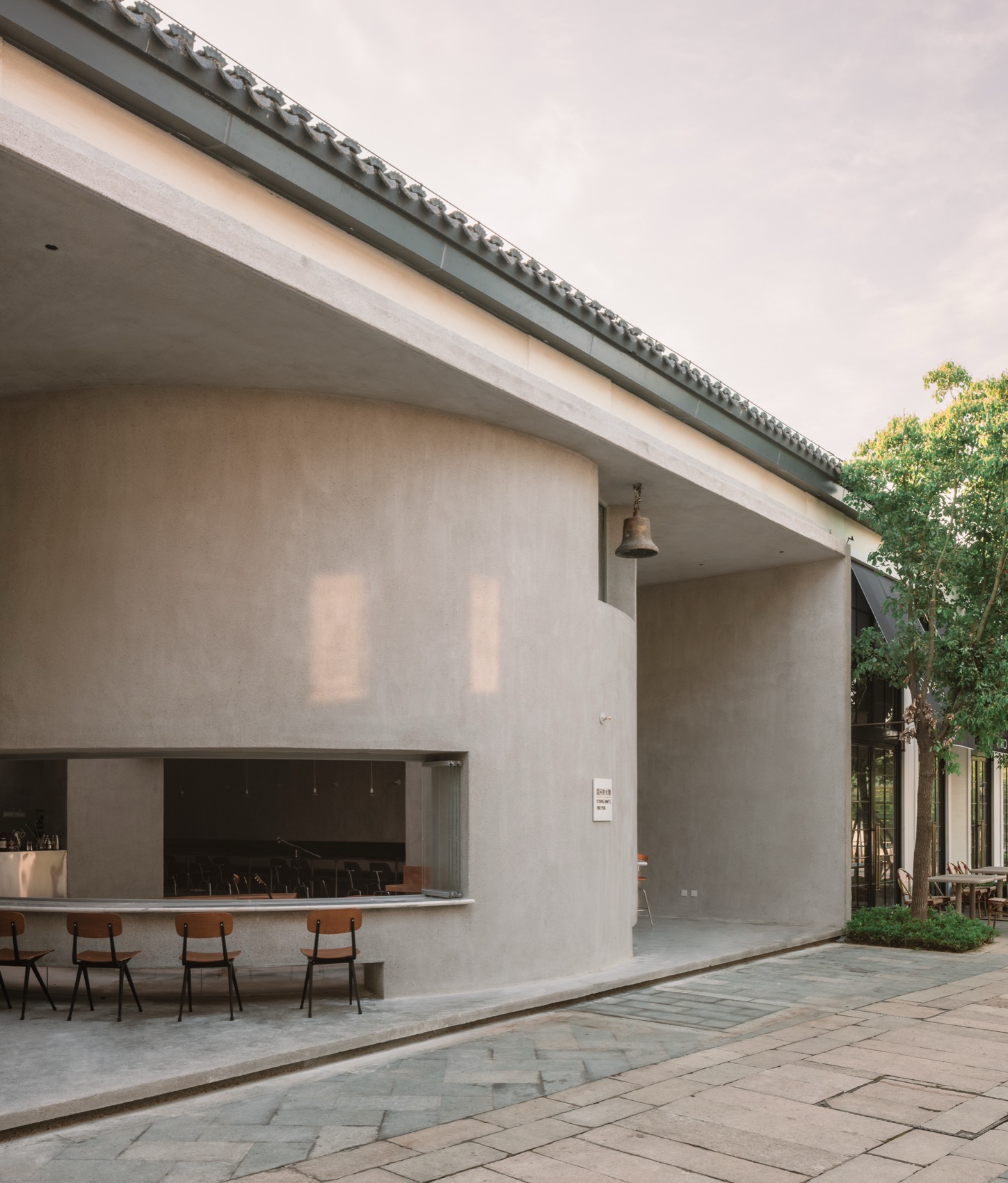 YOUNG INN’S FIRE PUB Panlong Tiandi by SZ-ARCHITECTS - 谷德设计网