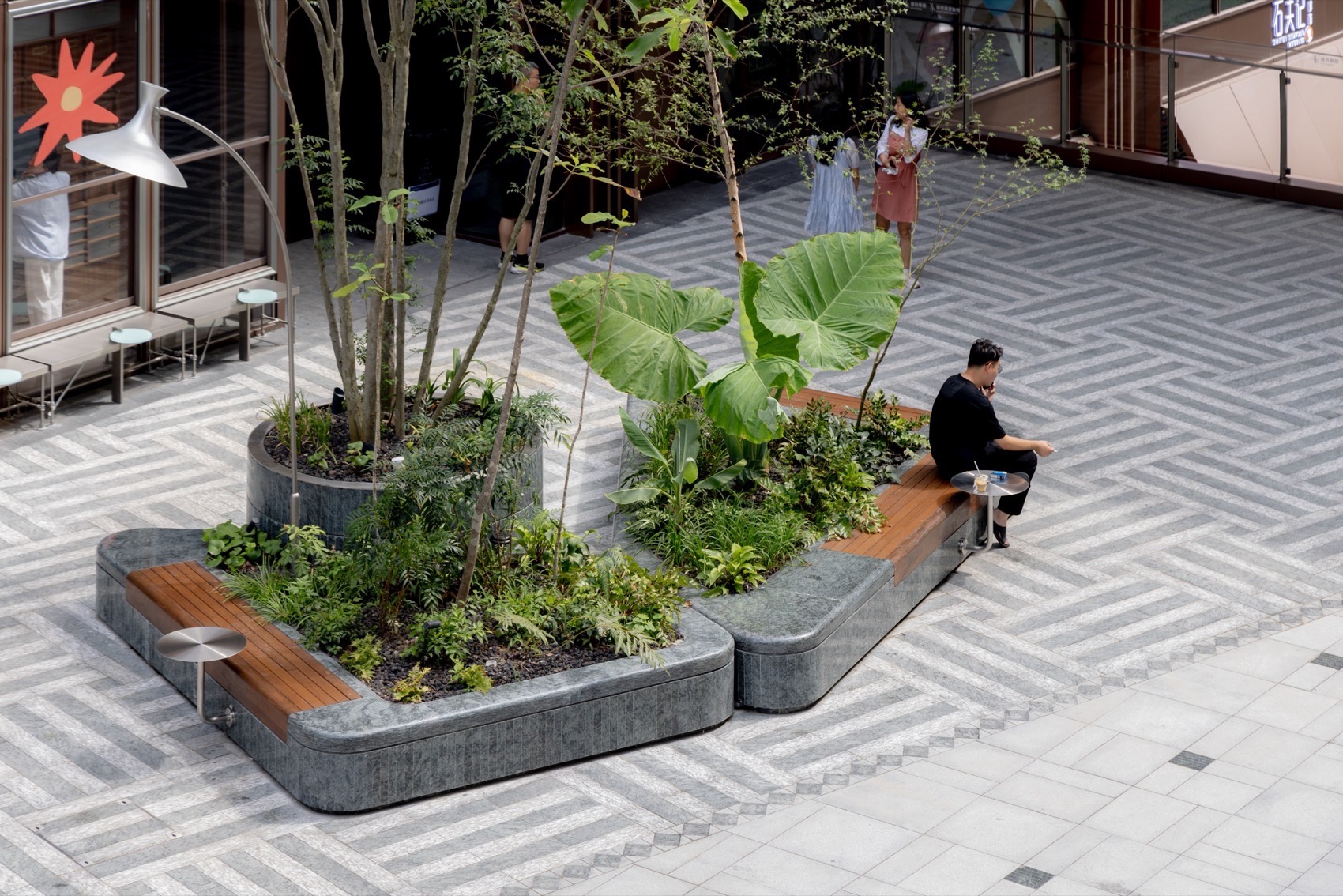 Midtown Forest- Shanghai Xuhui Vanke Plaza Landscape Practice by THLA ...