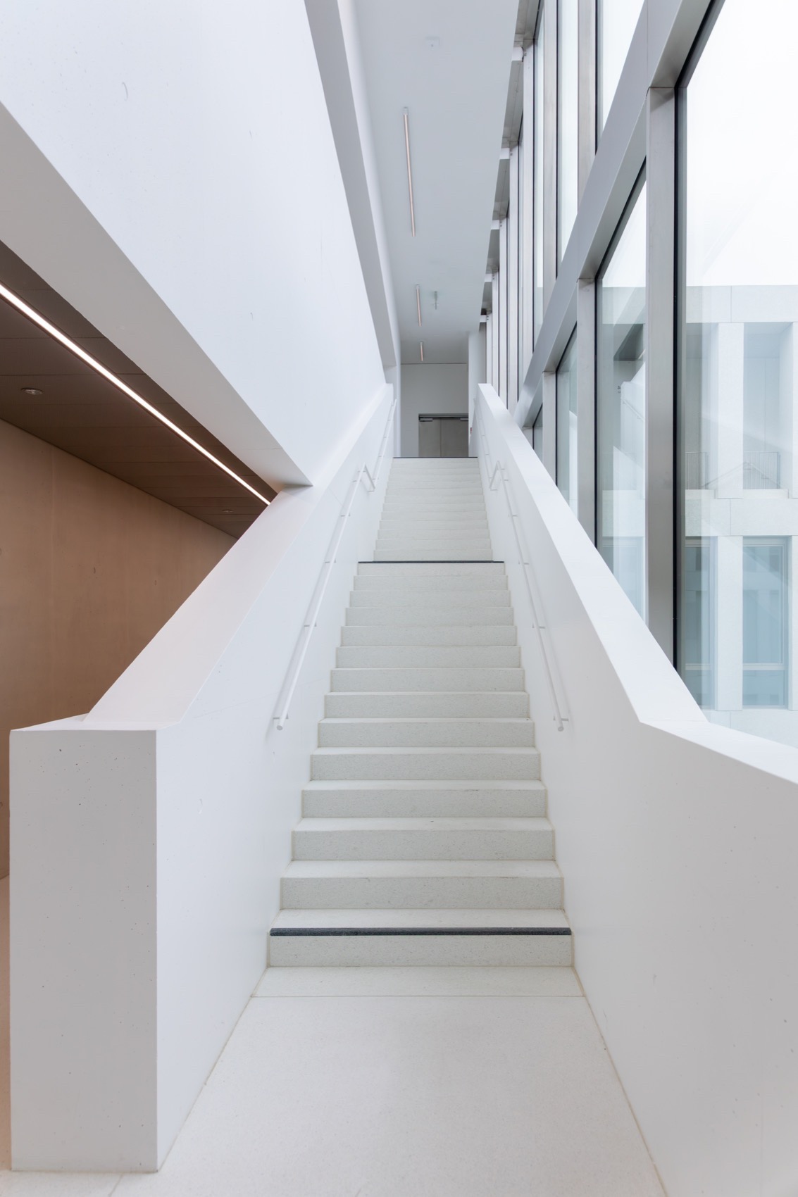 Polish Embassy in Berlin by JEMS Architekci - 谷德设计网
