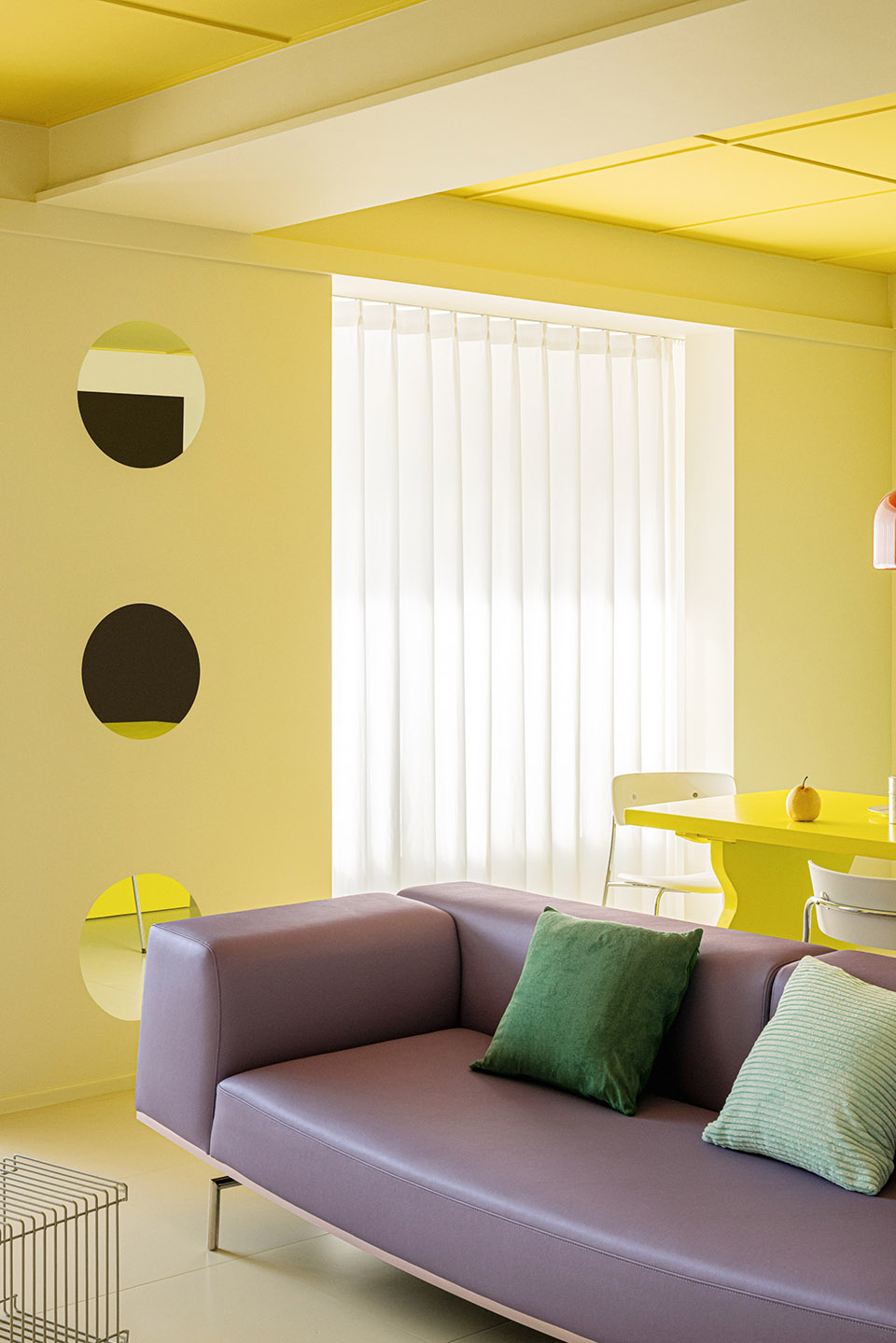 Color Emotion Interior Design by Chuan Yi Design - 谷德设计网