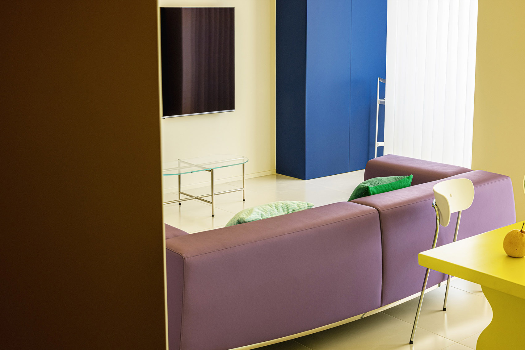 Color Emotion Interior Design by Chuan Yi Design - 谷德设计网